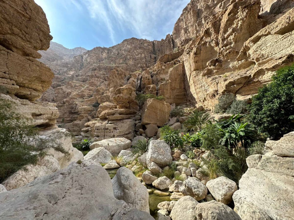 What's so special about Wadi Shab? - Oman Wanderlust