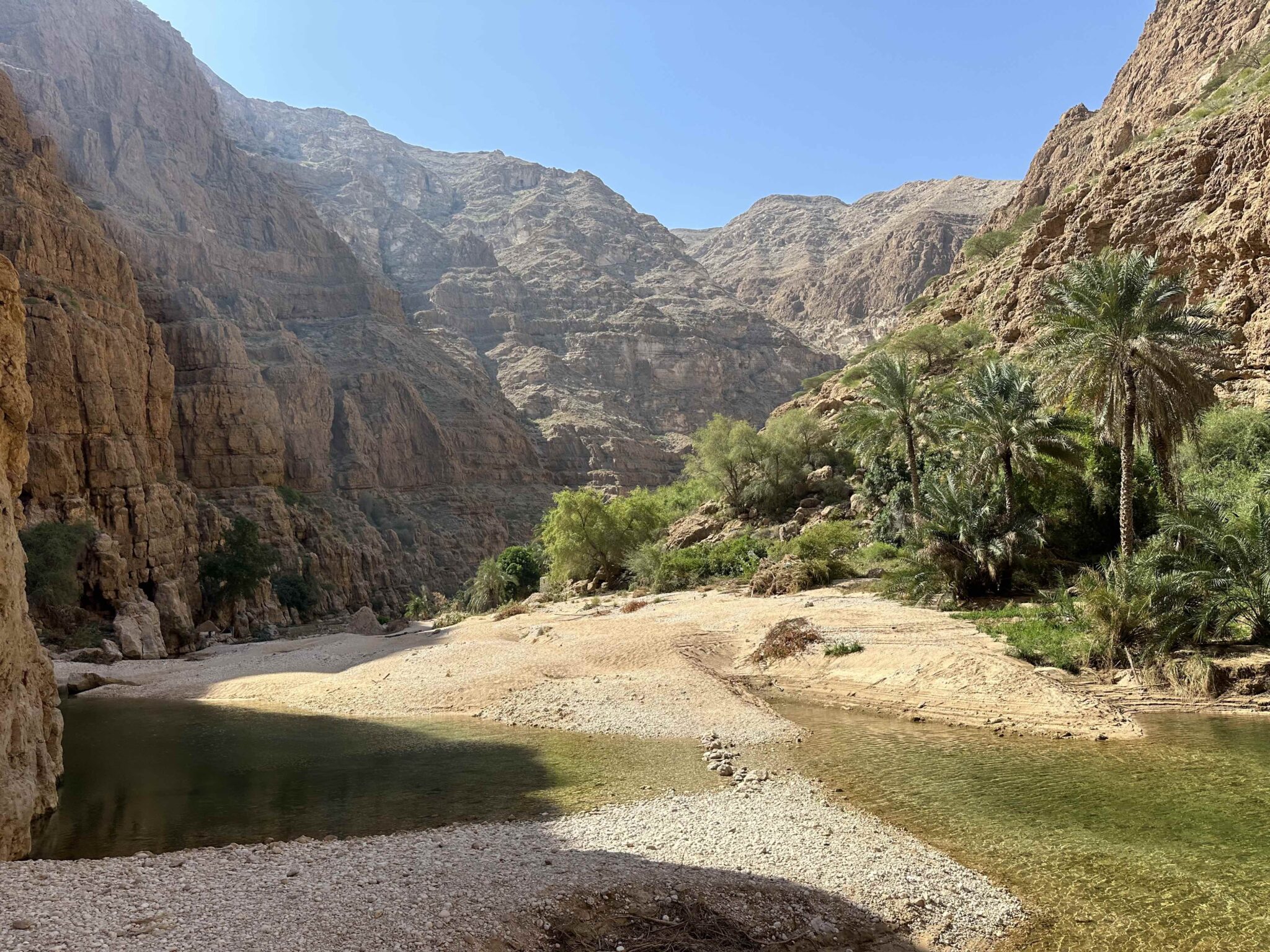 What's so special about Wadi Shab? - Oman Wanderlust
