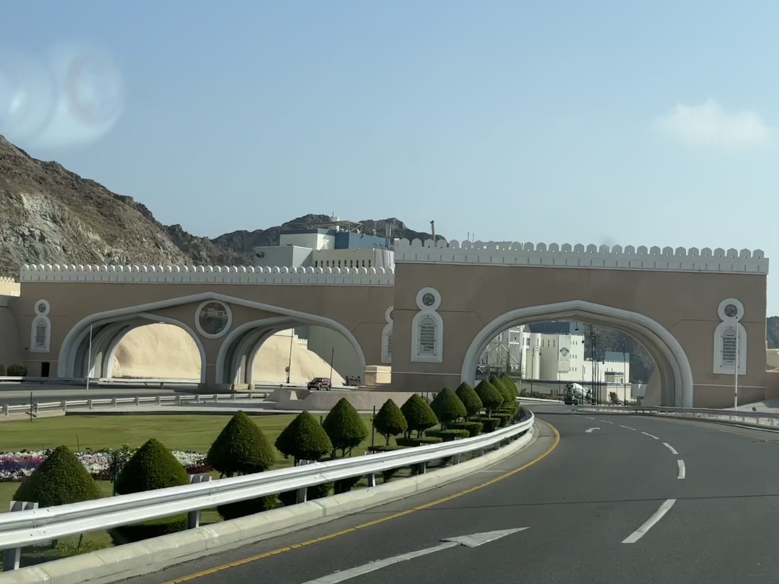Driving in Oman: what you need to know - Oman Wanderlust