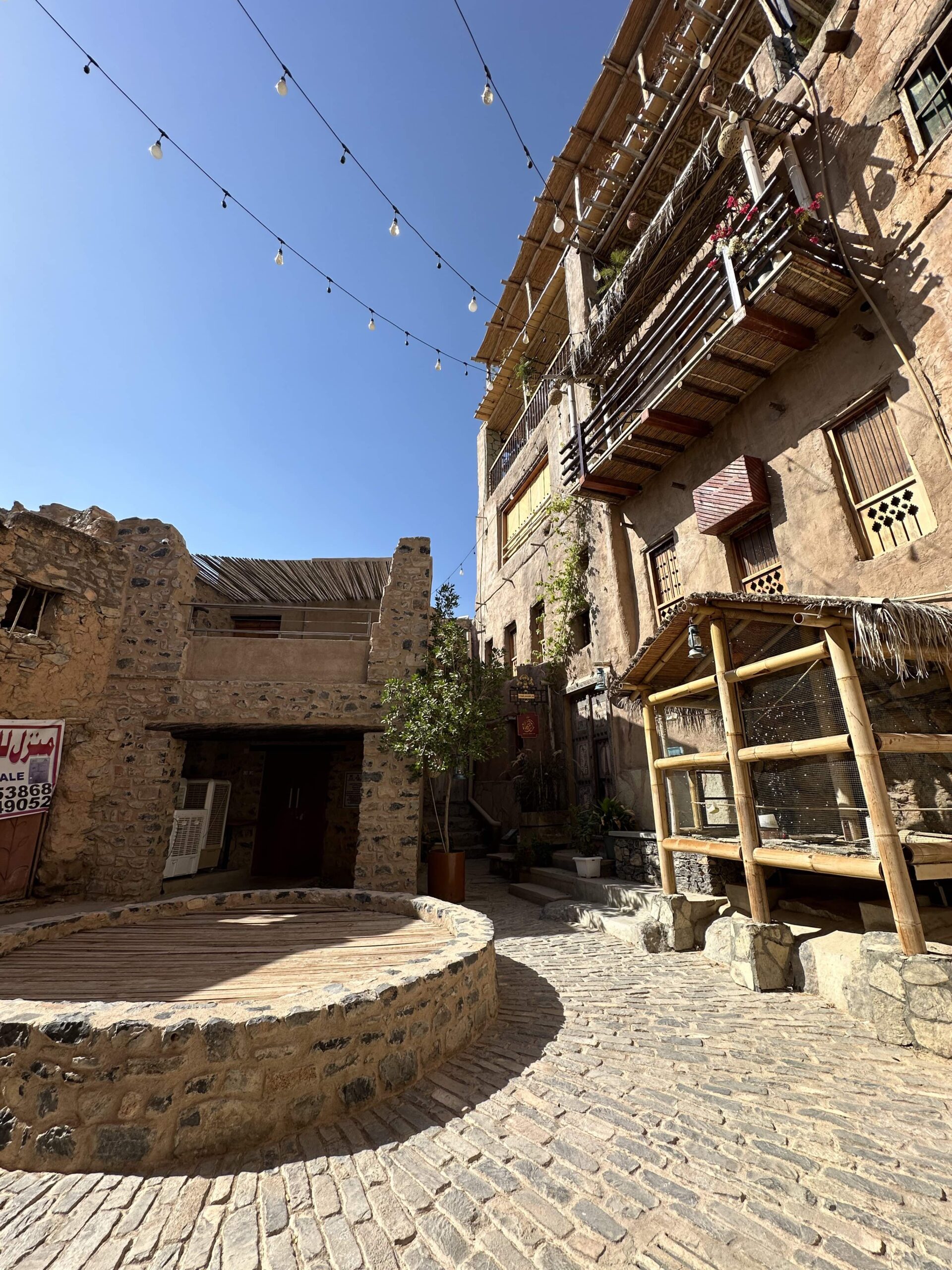 Misfat Al Abriyeen - everything you need to know - Oman Wanderlust